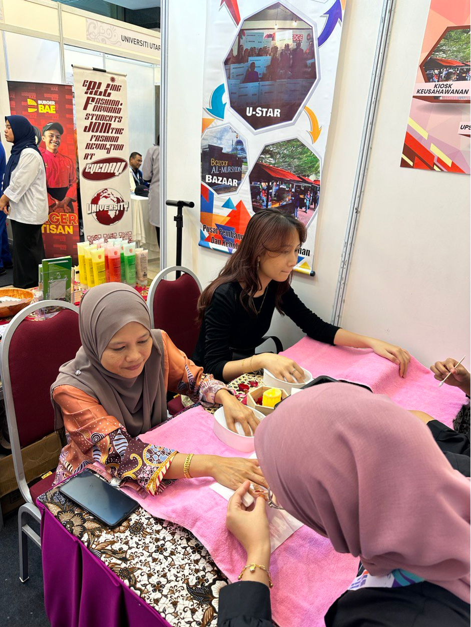Karnival Keusahawanan KPT : Kelestarian Usahawan Muda melalui ...